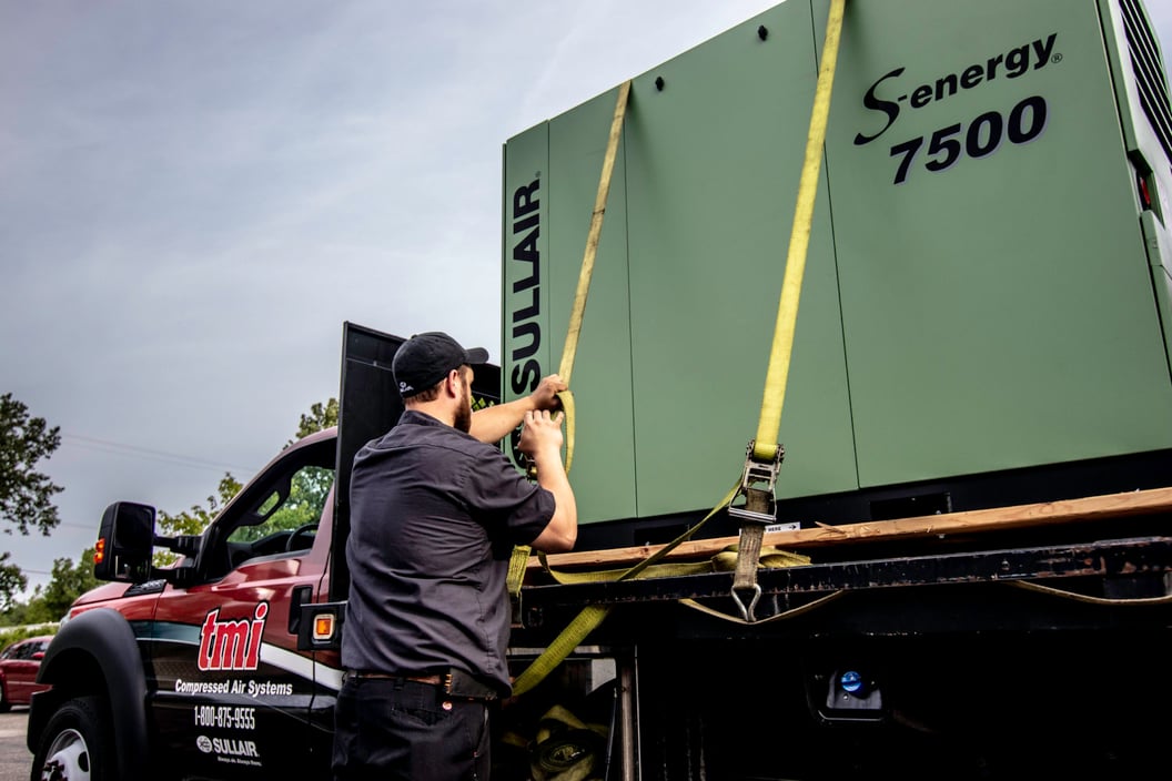 How to Choose the Right Type of Oil for Your Air Compressor | TMI